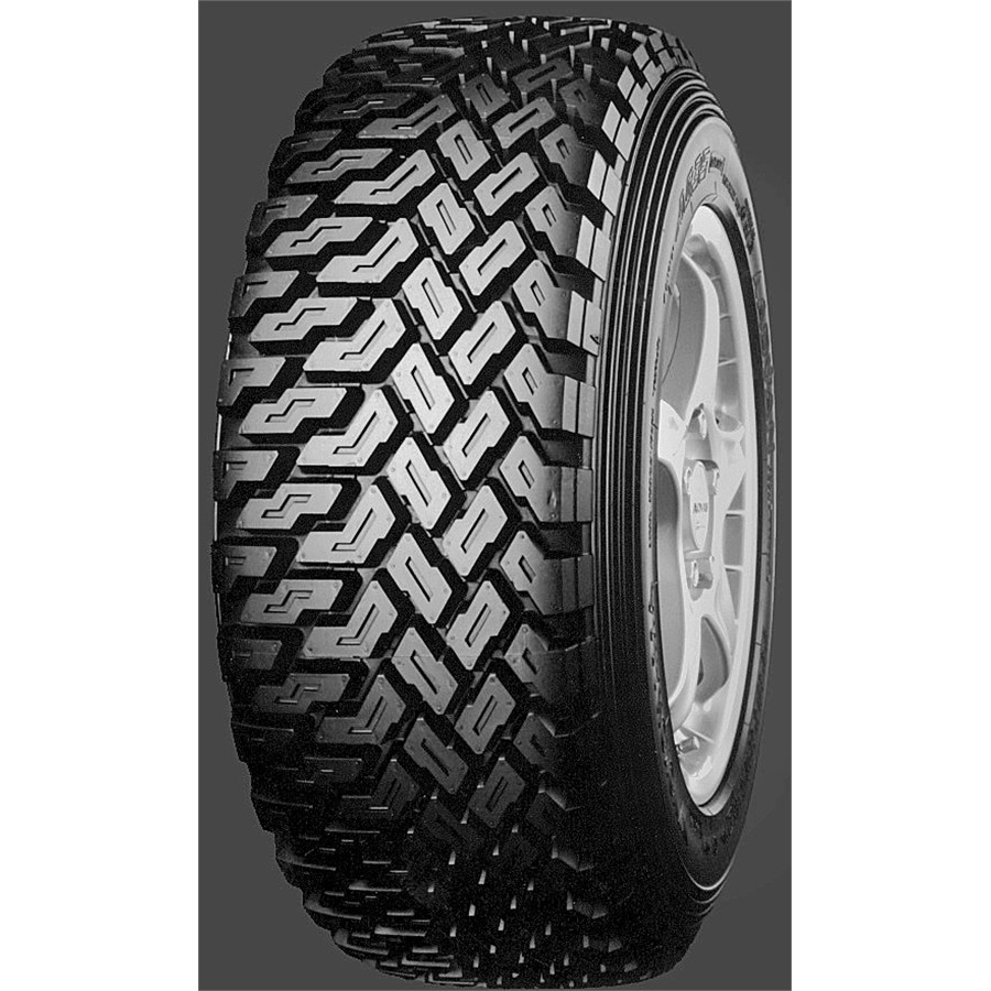 Pneu YOKOHAMA Advan a035 185/70 R13 77 Q - Norauto
